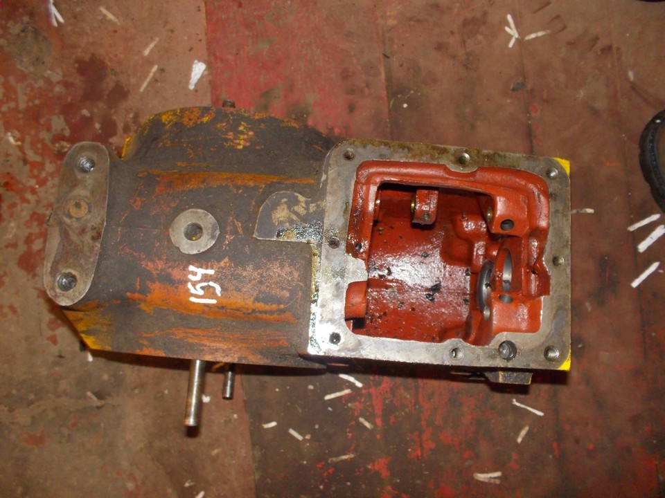 International Cub 154 lb lo low boy tractor IH main transmission ...