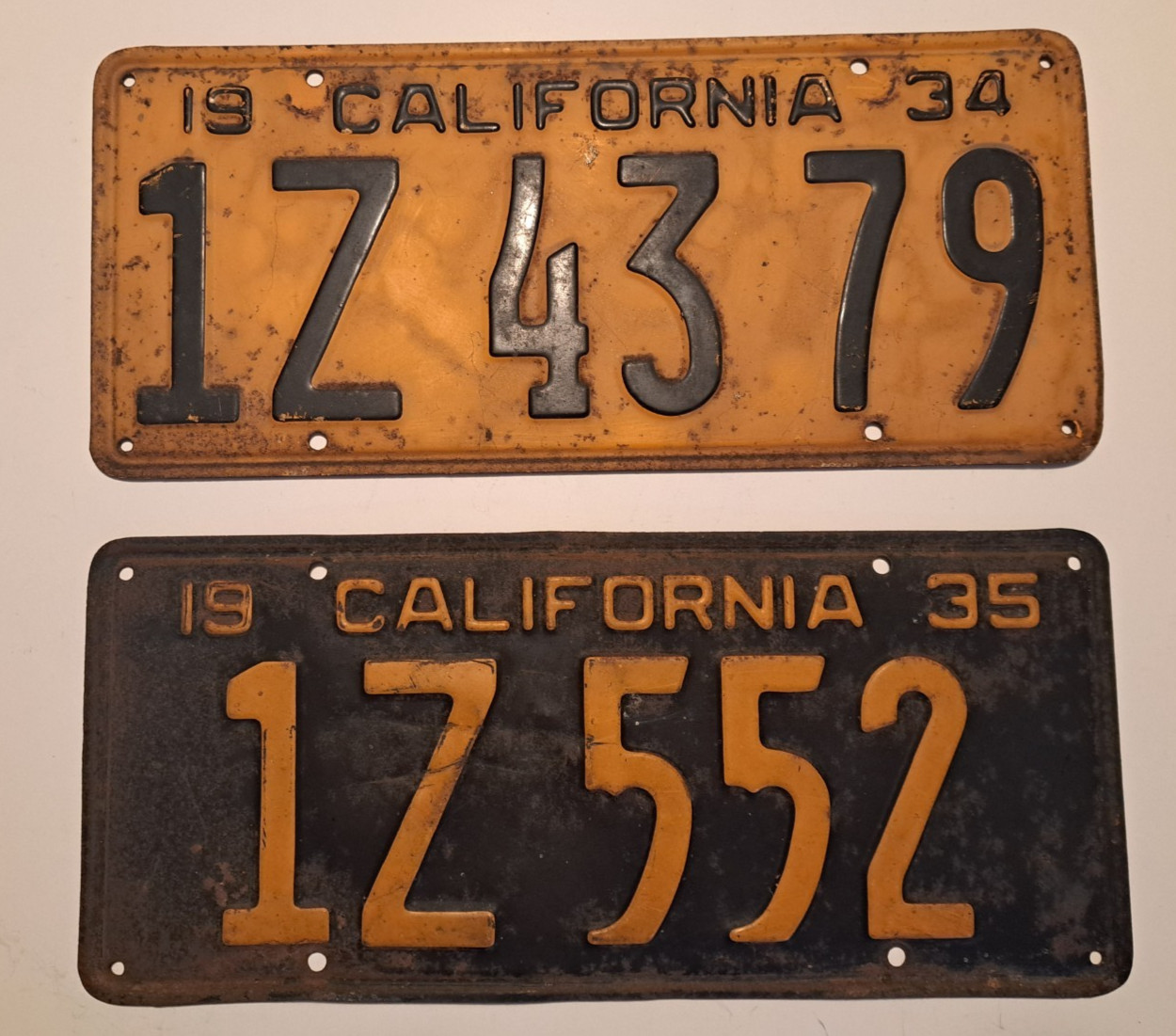 Lot of 2 1934 & 1935 California License Plates - Vintage Collectibles