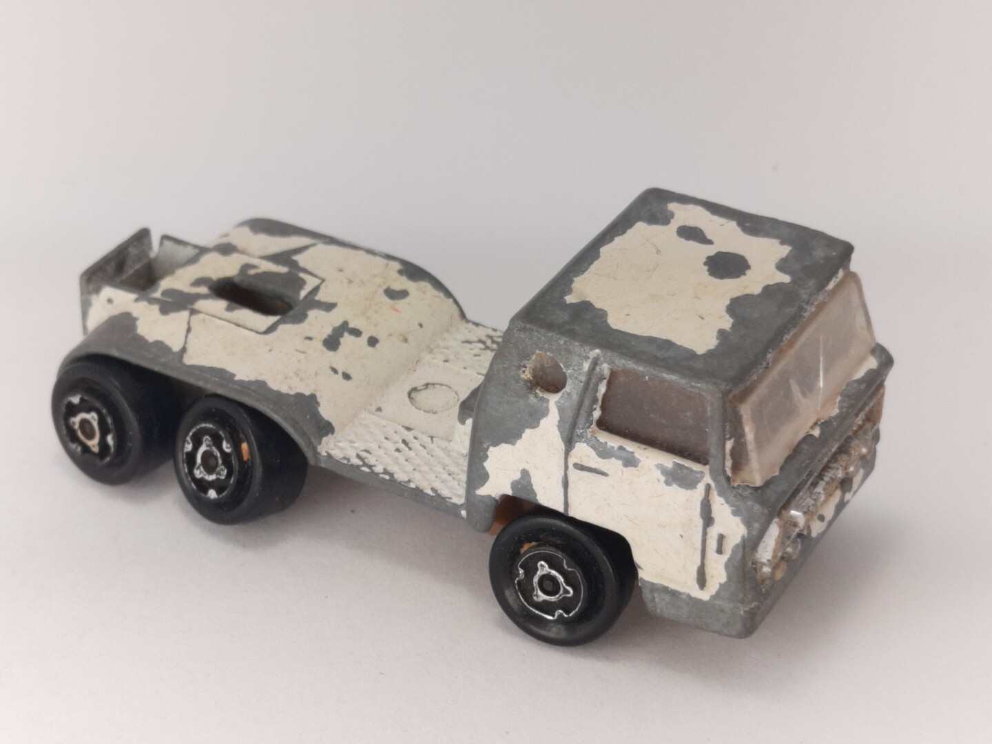 Vintage Majorette Bernard Semi Tractor White Diecast Truck 1/100 Used ...