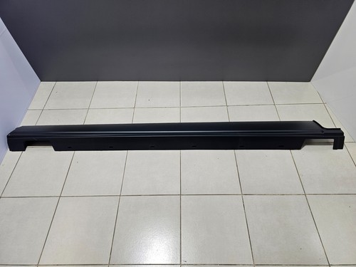 Land Rover Range Rover OEM Right Rocker Panel Molding 2018 2019 2020 ...