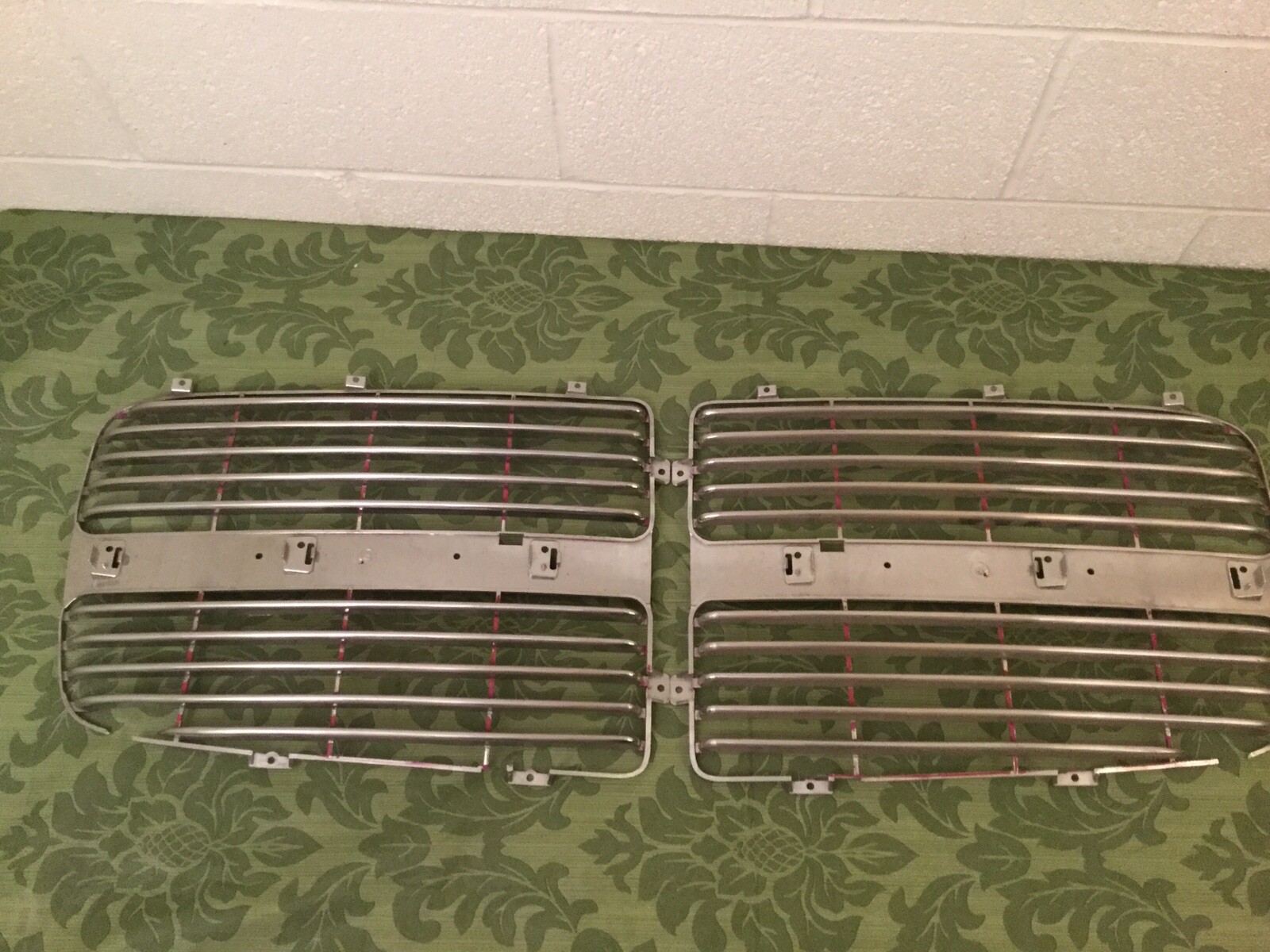 For 2002 2003 2004 2005 Dodge Ram Pickup 1500 LH RH Drive Grille Insert ...