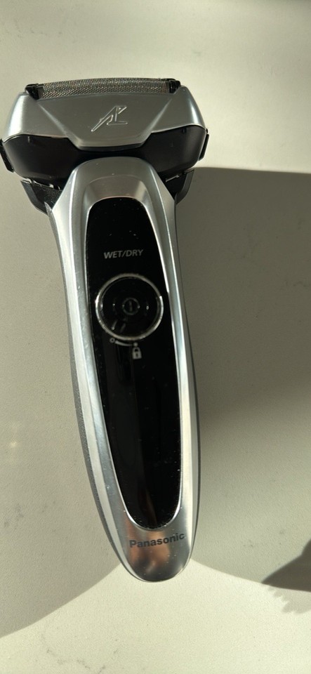 Panasonic ES-LV65 Wet/Dry Foil Head 5-Head ARC5 Electric Shaver, made ...