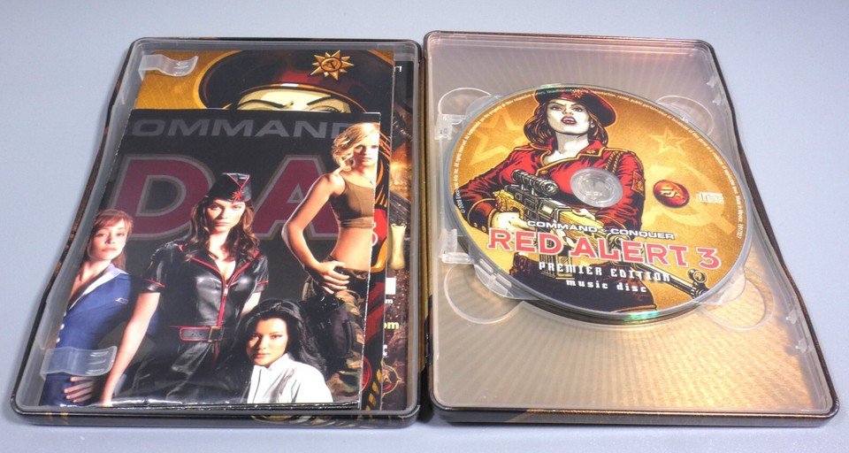 Command & Conquer Red Alert 3 Premiere Edition PC SIGNED by Gina Carano ...