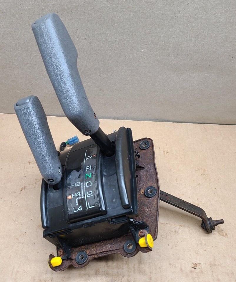 89-95 Toyota 4Runner 4X4 4WD Floor Shifter Assembly Factory SR5 90 91 ...