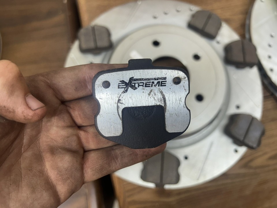 06-13 Corvette C6 Z06 Rear Brake Calipers 4 Piston Set Red + Rotors ...