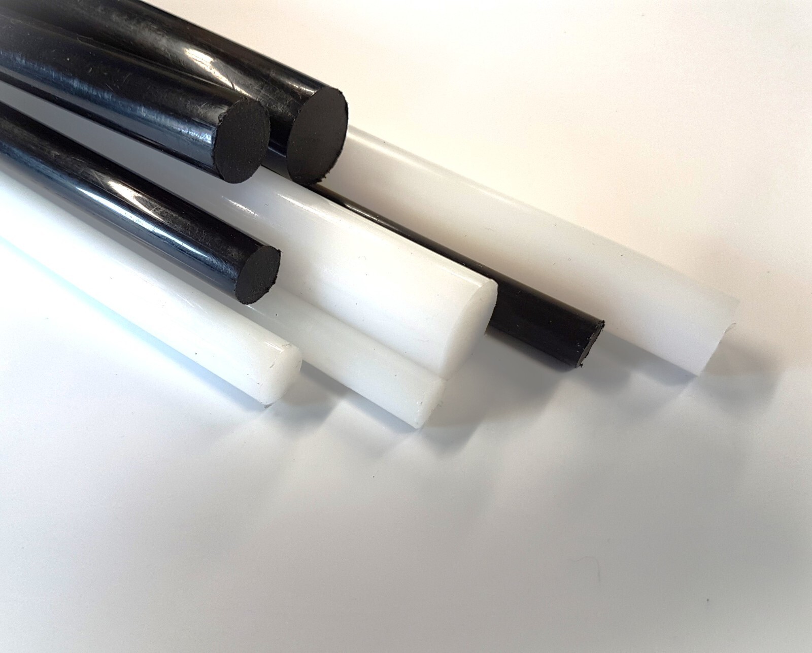 HDPE Plastic Round Rod Bar Black or White 10 12 15 16 or 20mm Diameter ...