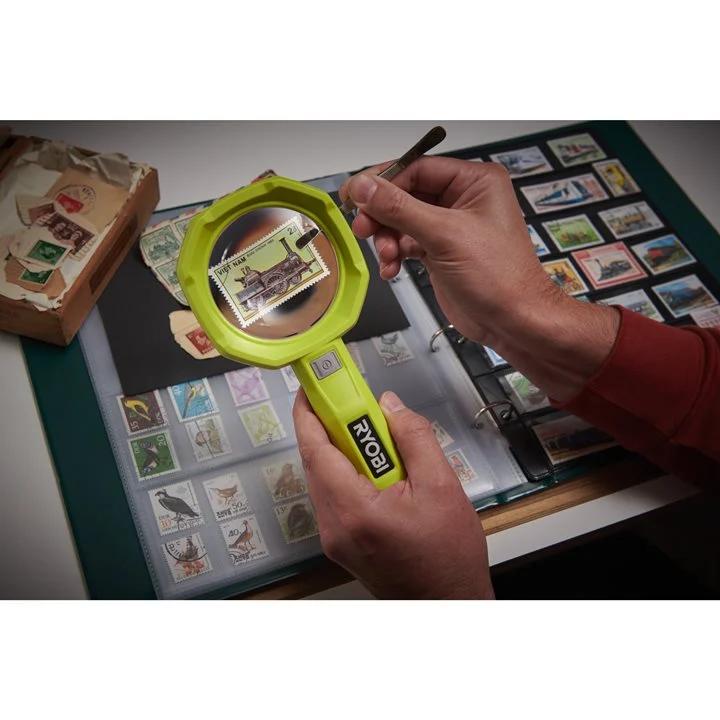Ryobi RML4-120G Magnifying Glass Battery 4V USB 3x Lithium 1x2.0Ah ...