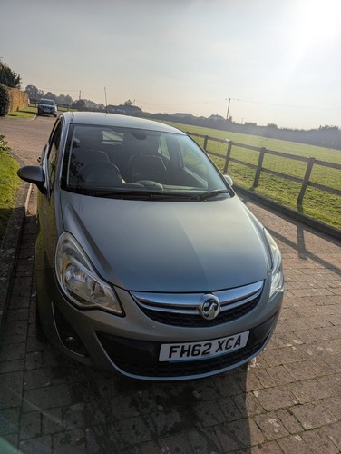 Vauxhall Corsa 1.2 SE Silver Petrol | eBay UK