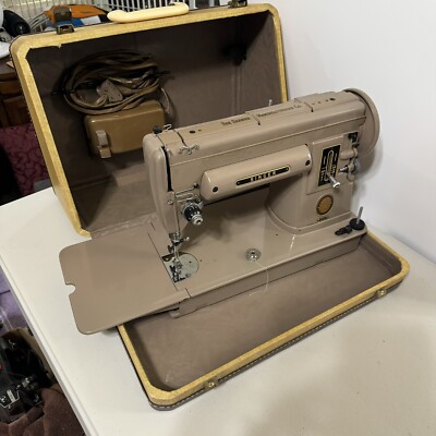 Vintage Singer Sewing Machine 301A Slant Needle With Case Tested Long ...