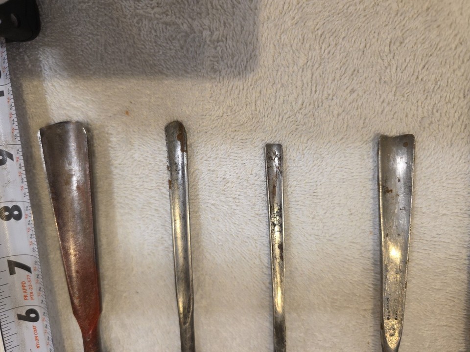 15 TOTAL WOOD CARVING GOUGES CHISELS TOOLS, 10 BUCK BROS & 5 UNKNOWN ...