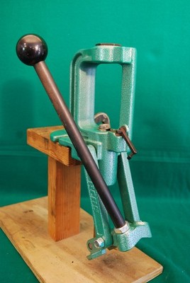 RCBS ROCKCHUCKER IV RELOADING PRESS | eBay