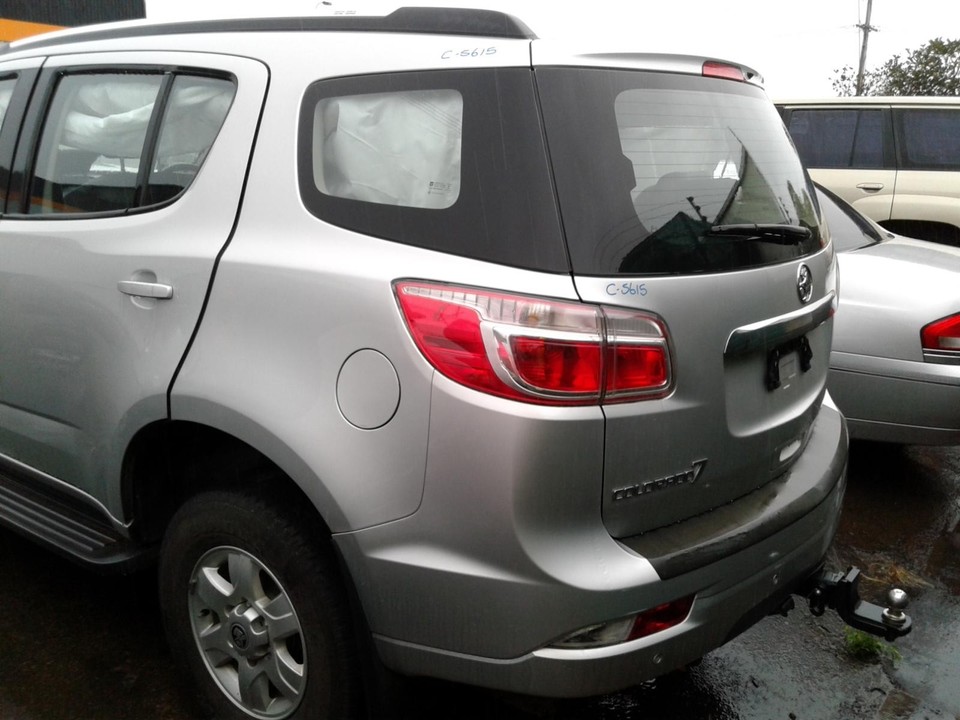 HOLDEN COLORADO AIR FLOW METER RG/RG 7, 06/12-04/15 | eBay Australia