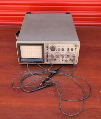 Oscilloscopes - Hitachi Oscilloscope - 2