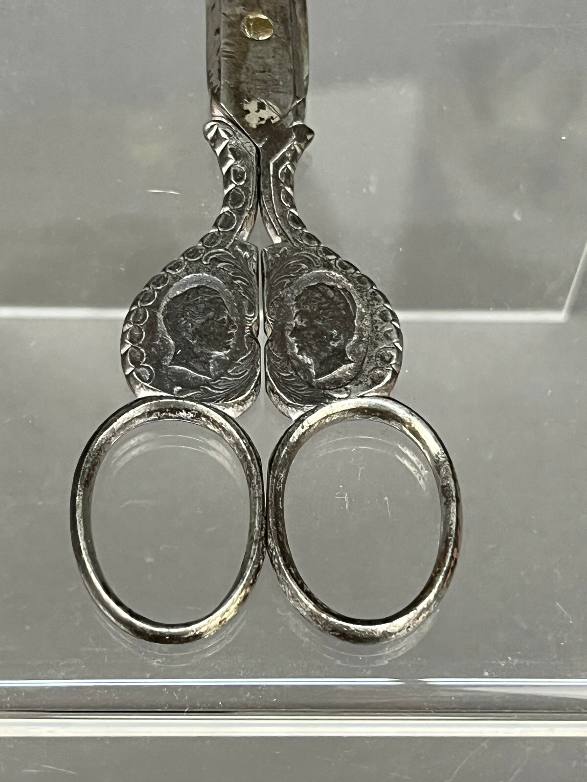 19th Century German Solingen Scissors WILHELM II & VICTORIA Cameos c ...