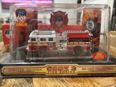 Code 3 FDNY Seagrave Engine # 235 New York City | eBay