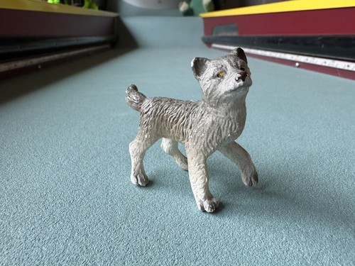 Bullyland Wolf Pup Figure Wildlife Canine Baby Dog Figurine Toy Made In ...