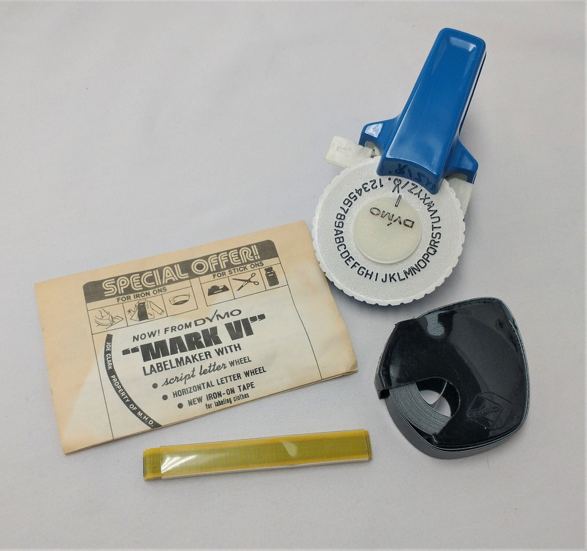 Vintage Label Maker Embossing Label Maker Machine With 6 Tapes, 3D