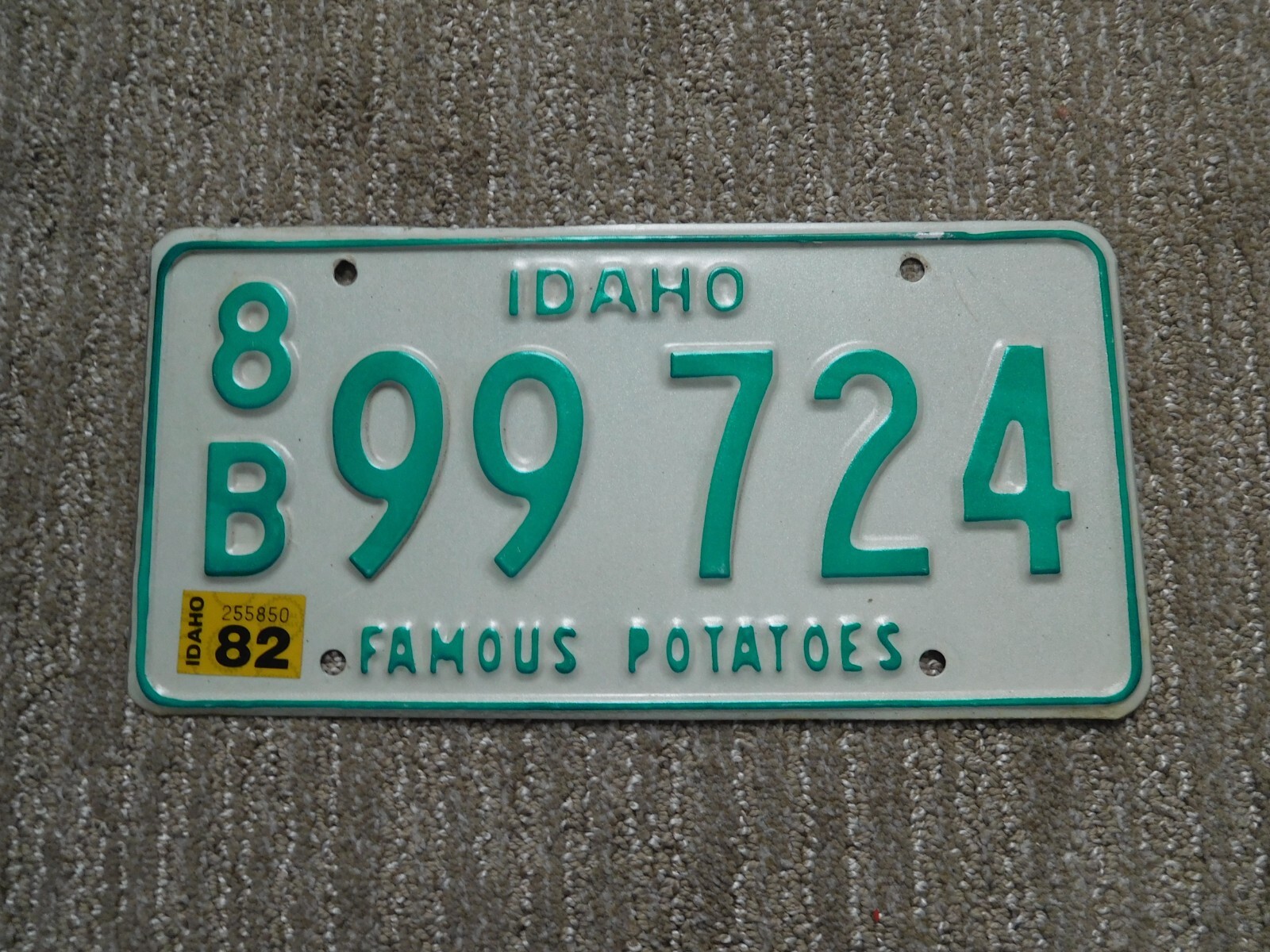 (1) 1982 Idaho License Plate 8B 99 724 | eBay