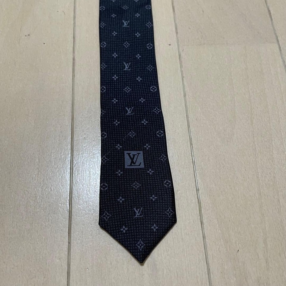 Excellent Condition LOUIS VUITTON Tie LV Silk Logo | eBay