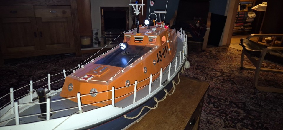 Solent Lifeboat Model Remote Control Boat | eBay UK
