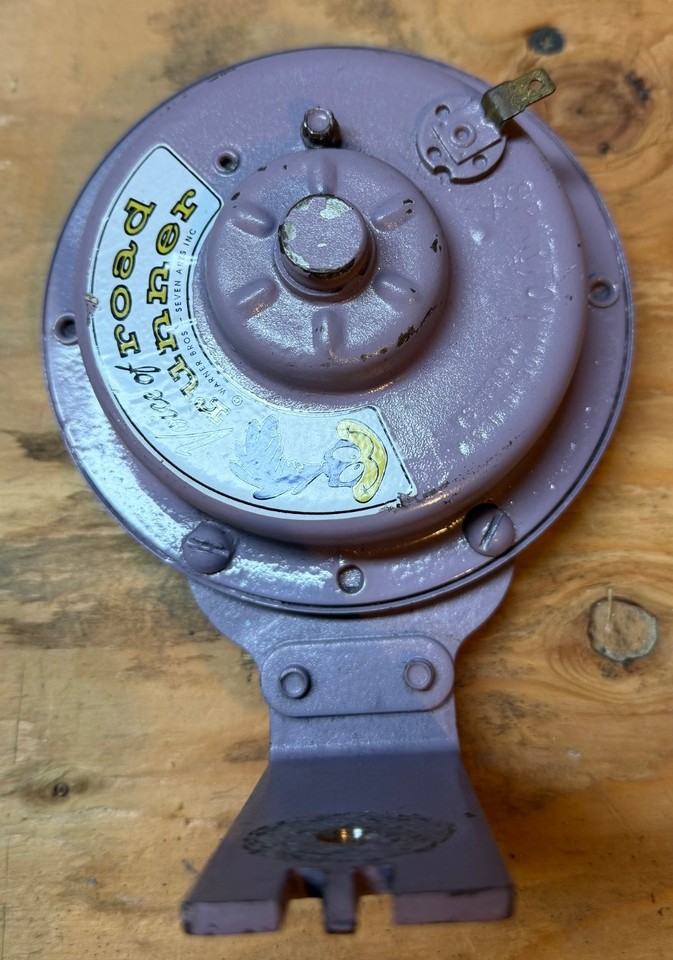 Original Mopar BEEP BEEP Roadrunner horn Amazimg working condition! | eBay
