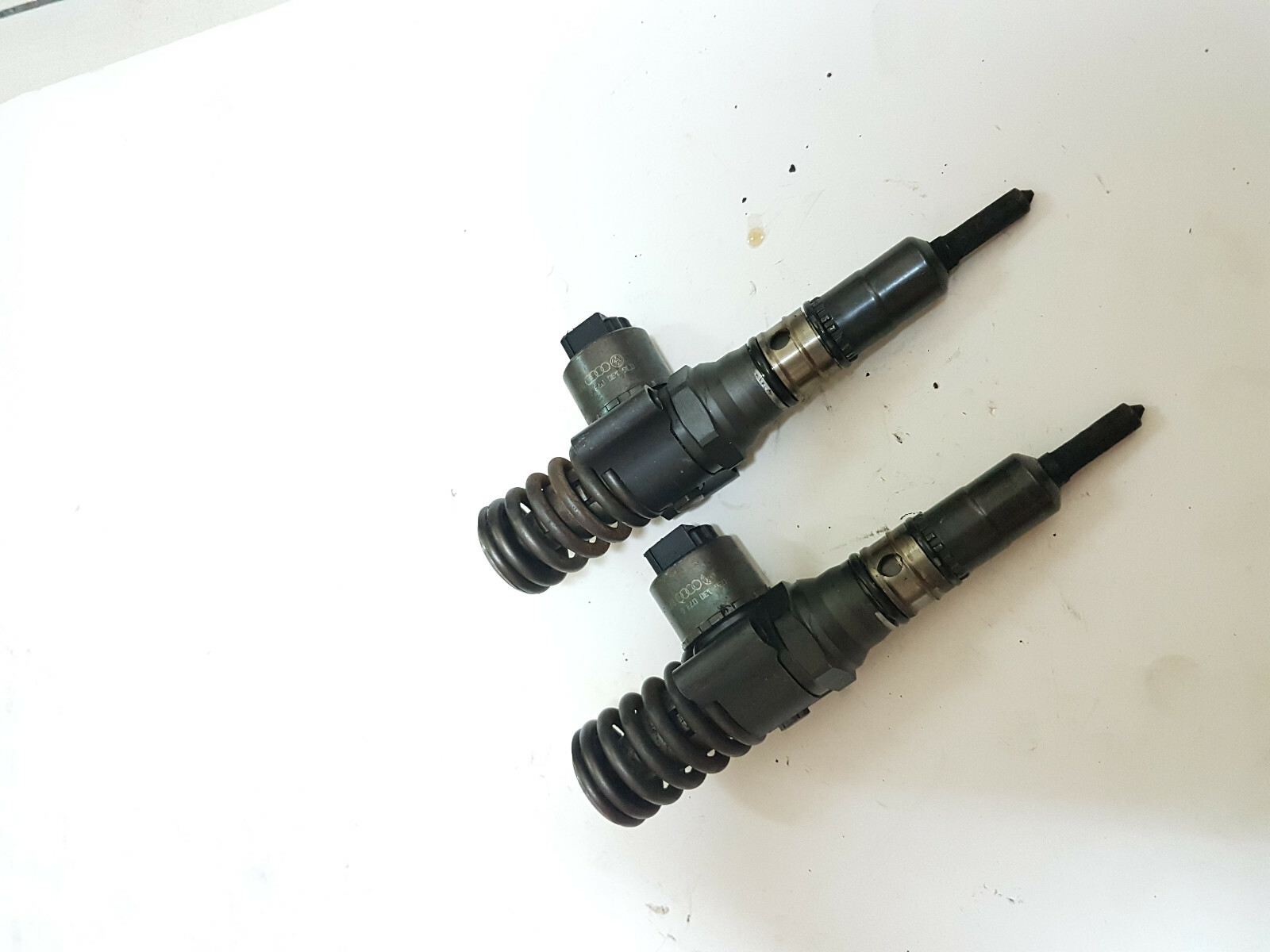 AUDI A6 C6 2006 / 04-11 2.0TDI 103KW DIESEL FUEL INJECTOR 0414720404 ...