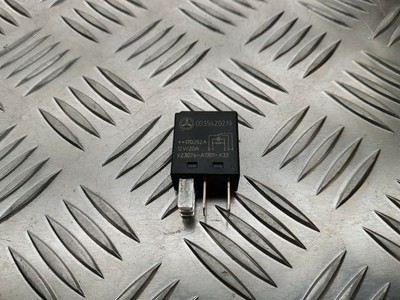 B134 Mercedes- Benz Control unit Relay 0035420219 170262A | eBay