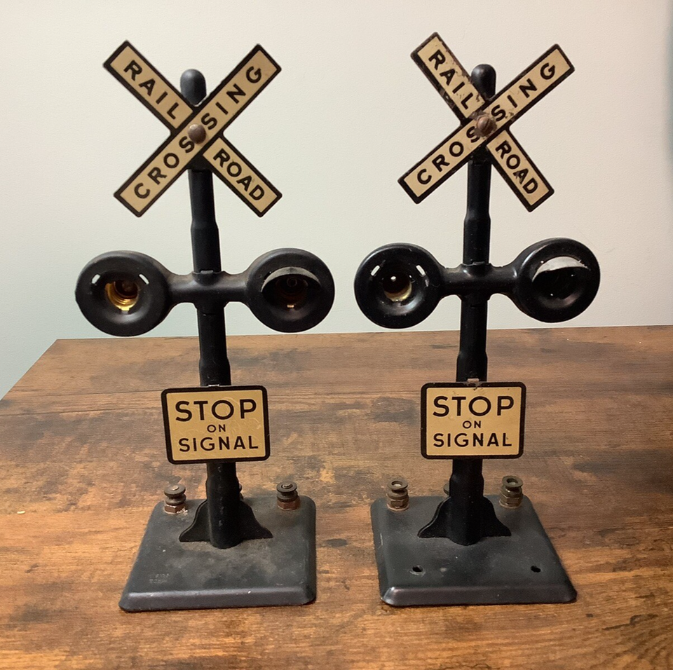 Vintage Marx Crossing Signals, Gate Lionel Stop Signal & Wind Mill ...