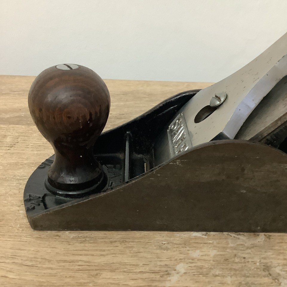 Vintage STANLEY Bailey No. 4 1/2 Plane rose wood handles Made in ...