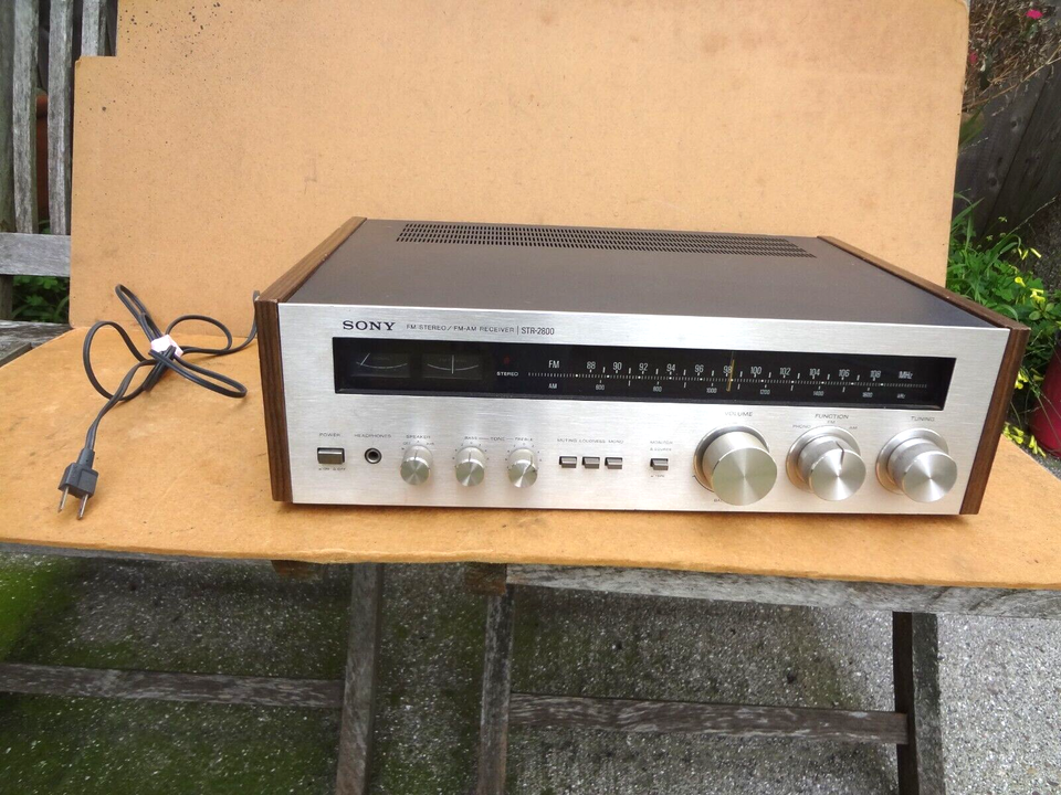 Sony FM Stereo AM/FM STR-2800 Stereo Receiver Perfect Working Condition ...