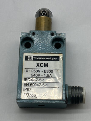 Telemecanique XCM-A102T300 Limit Switch W/Steel Roller Plunger 1.5Amp ...