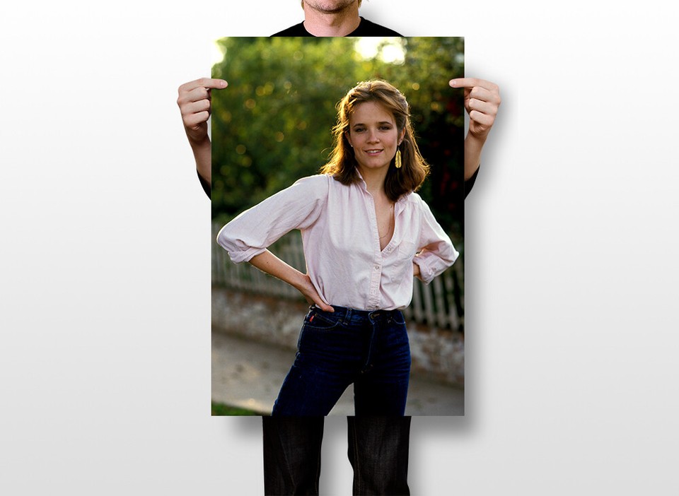 Lea Thompson 80s 90s Vintage Movie Actor Idol Wall Art Home Decor ...