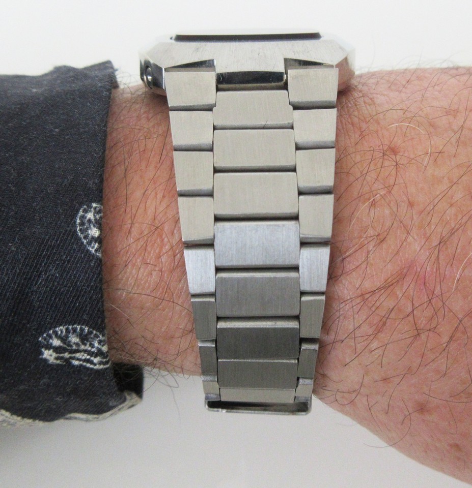 Men's SS 1977 Compuchron LED Digital Retro Time computer Watch. 36 mm ...