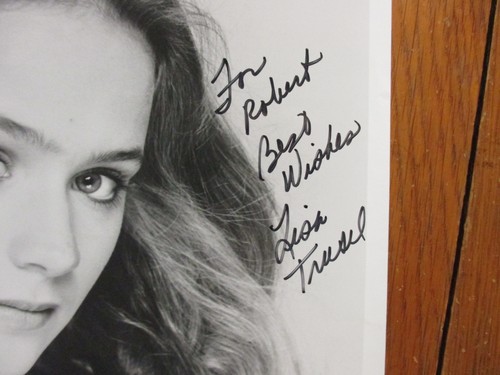 LISA TRUSEL("Father Murphy/Days of Our Lives")Signed 10 X 8 Black ...