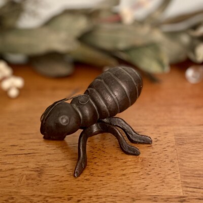 Vintage Cast Iron Ant Paperweight 3.5" Garden Insect Bug Figurine w ...