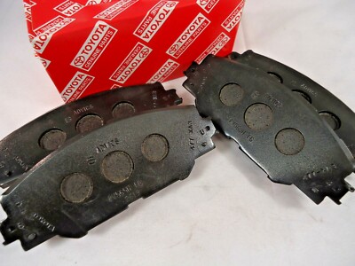 TOYOTA FRONT BRAKE PADS RAV4 30 SERIES FROM NOV 05 NEW GENUINE ...