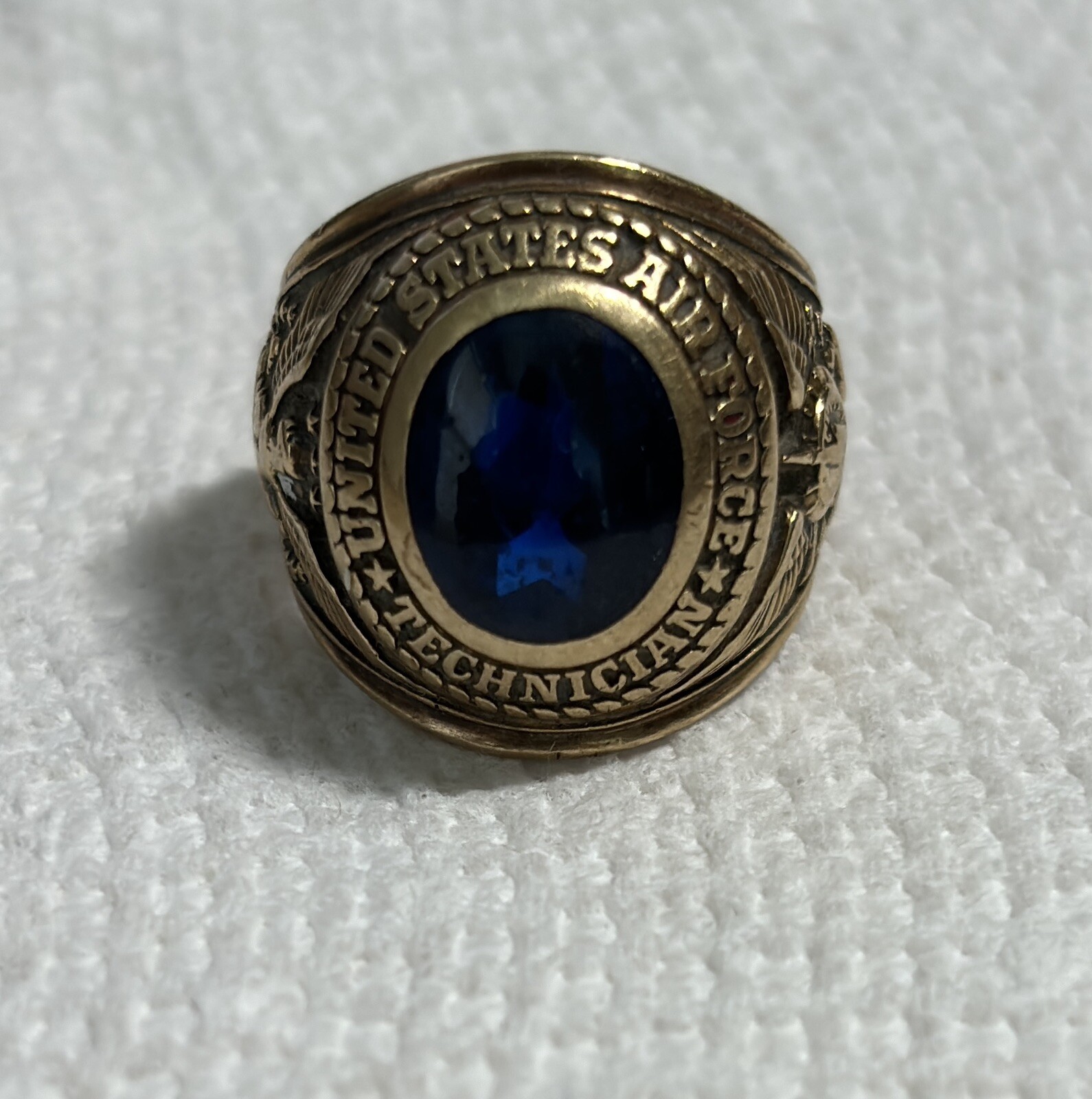 Air Force Technician Ring 10k Vintage 1947, 1957 ?? Blue Stone Approx ...