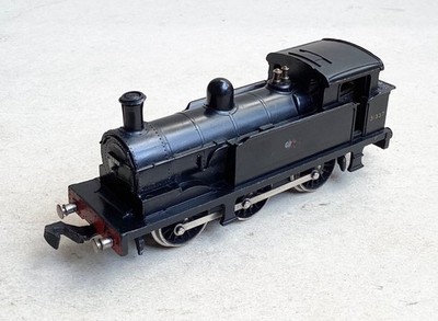 HORNBY DUBLO - 2-Rail, 2206 - BR 0-6-0 Class R1 TANK LOCO 31337 (Good ...