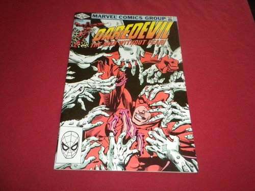 BX8 Daredevil #180 marvel 1982 comic 8.0 bronze age ELEKTRA! NICE ...
