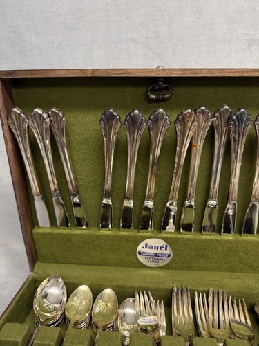 Vintage Community Oneida Silverplate Flatware Set Janel Chest USA ...