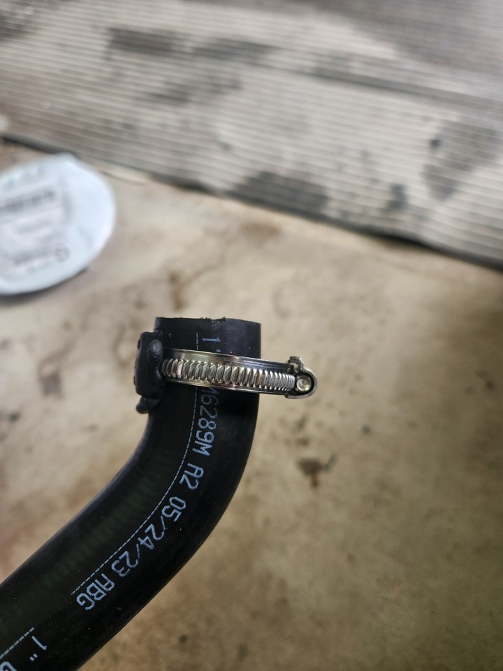 GM Genuine Parts GM6289M Fuel Filler Hose | eBay