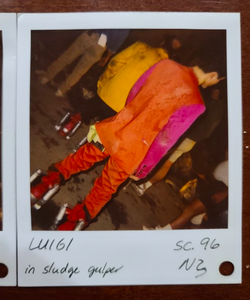 Old super mario bros green tan red - globeinput