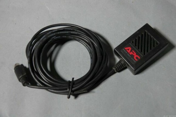 APC UPS Temperature Environmental Monitoring Sensor Probe AP9512T ...