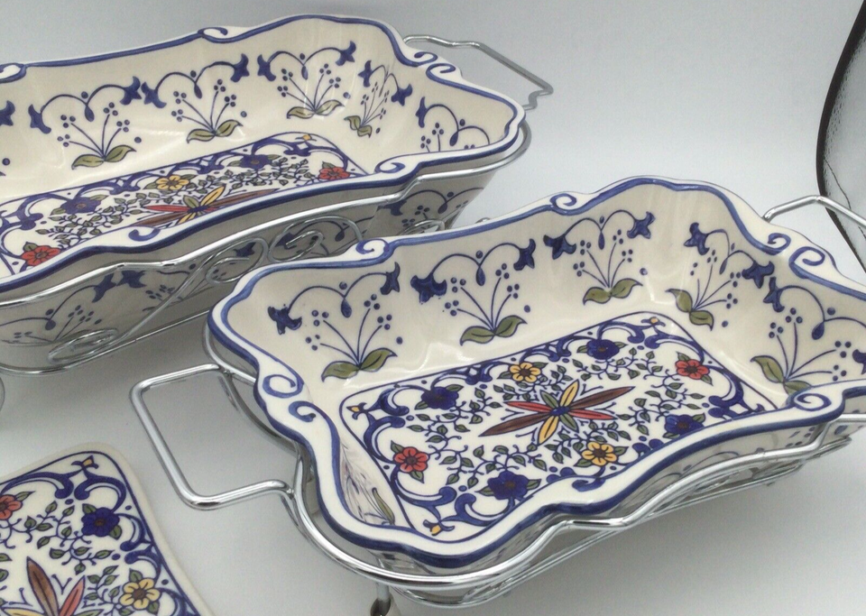 BRYLANE Home Kitchen Two Piece Rectangle Dishes Metal Racks Blue Floral ...