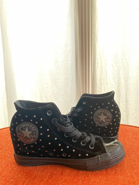 Converse Lux Black Velvet, Platform Hidden Wedge Size… - Gem