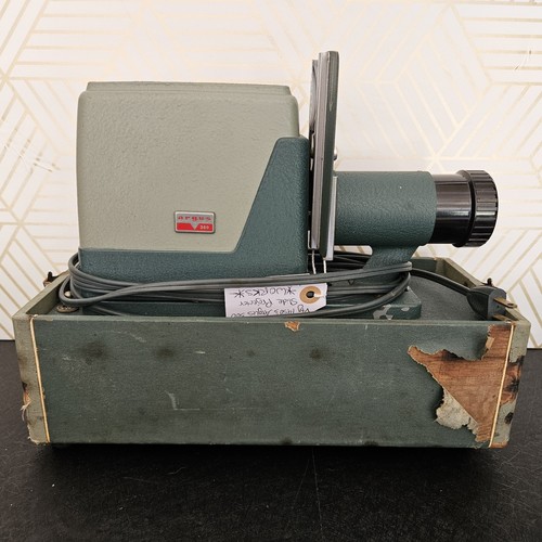 Vintage ARGUS 300 Automatic 35mm Slide Changer Projector With Case ...