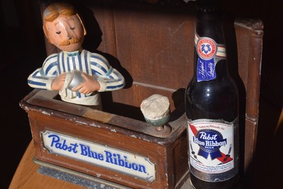 Vintage Pabst Beer Advertising Bar Sign Server Heavy Metal Statue | eBay