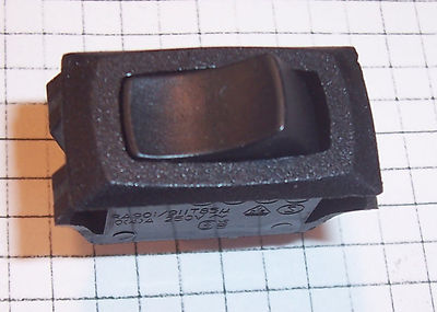 NEW Carling BLACK On-Off Miniature Rocker RA901/911T85 SPST Quick ...