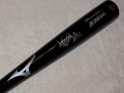 Ichiro Suzuki Mizuno Signed Game Bat 2014 New York Yankees Mariners | eBay