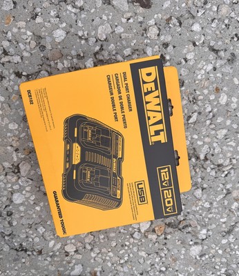 DCB102 DEWALT MAX Lithium-Ion Dual Port Charging Station with (2) USB ...